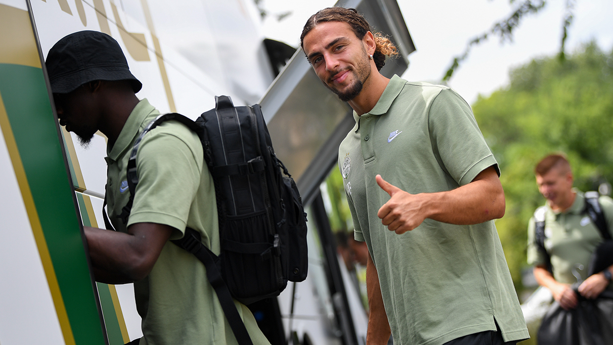 VIDEÓ: Úton-útfélen Cebrail Makreckis-szel - Fradi.hu